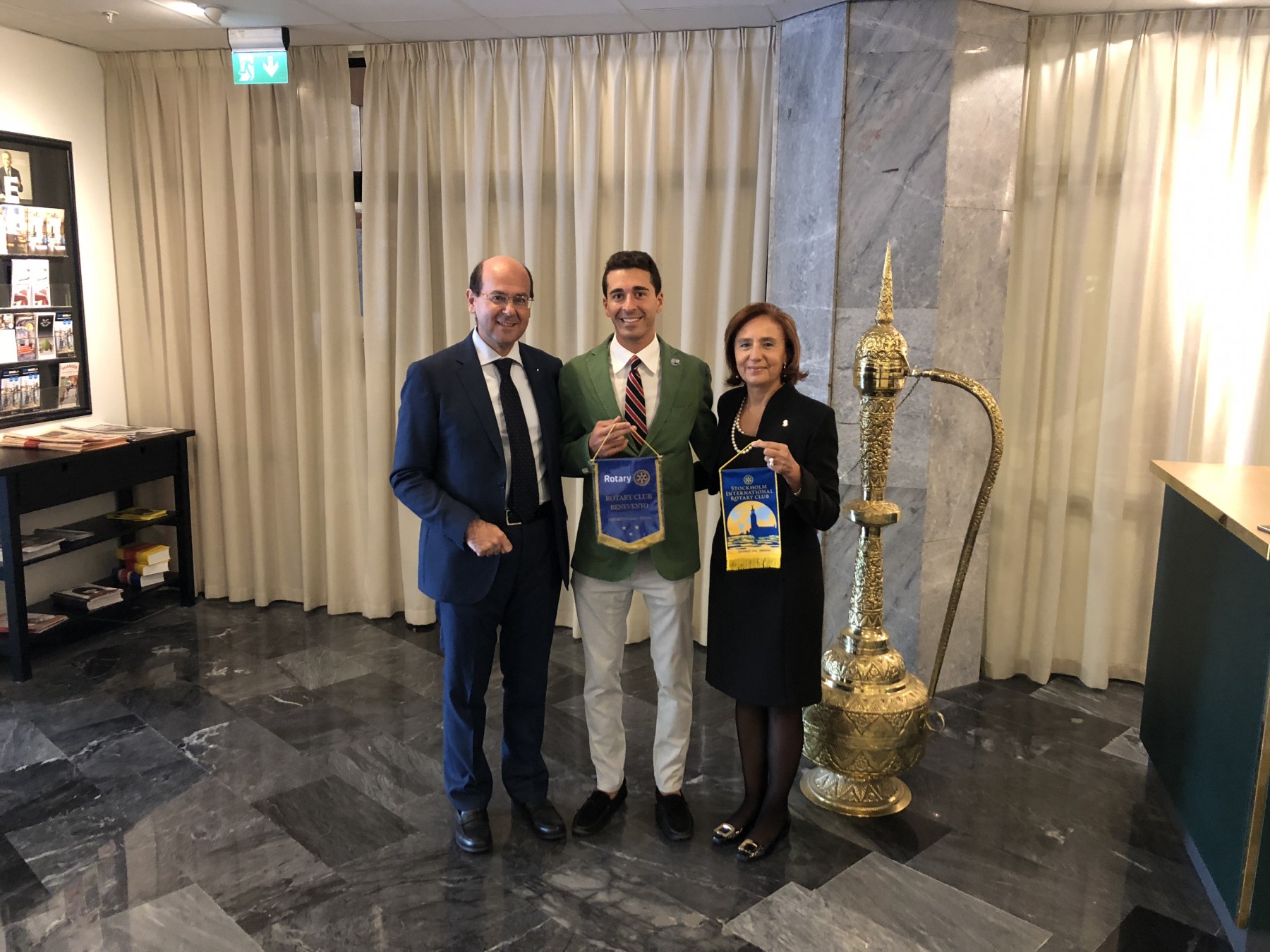 In Stockholm, a tree for Harald Edelstam - The Raoul Wallenberg of the ...